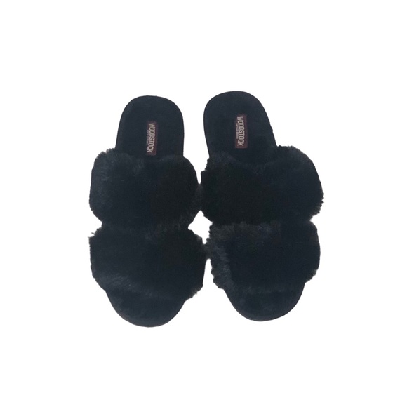Woodstock | Shoes | Woodstock Fuzzy Sandals | Poshmark
